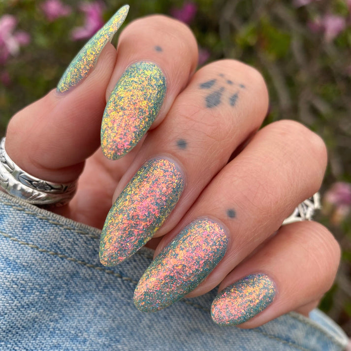 Sunshine on the Waves – Lurid Lacquer